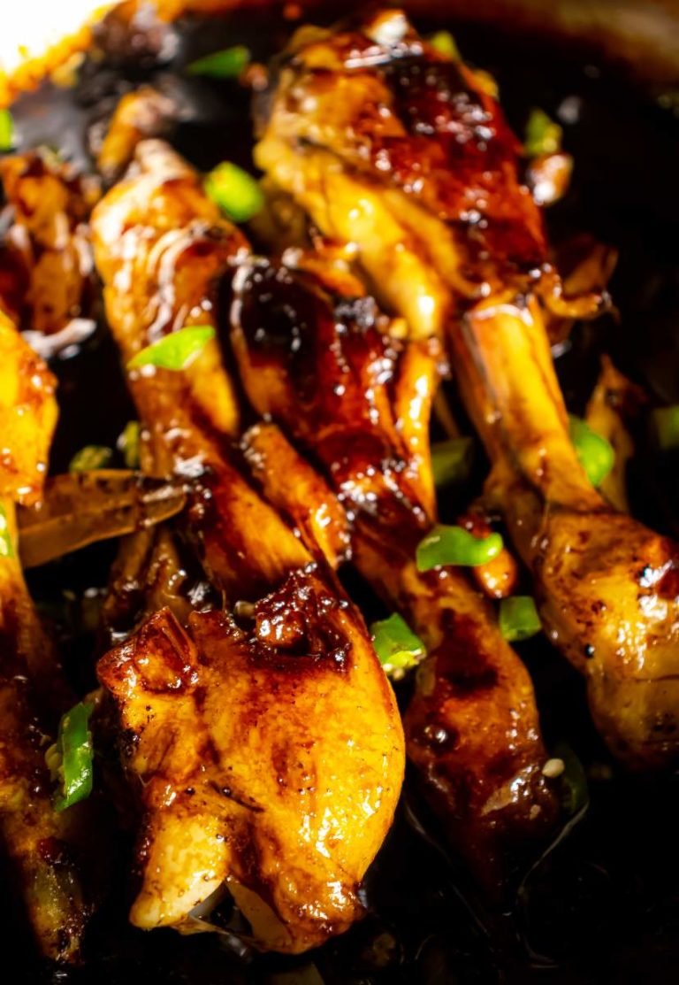 How to cook Chicken Adobo Step by Step Recipe (Authentic Filipino Adobo)