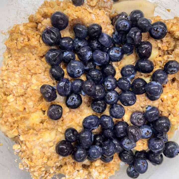 5 ingredient Blueberry Cookies (with whey protein) - fresh blueberry ...