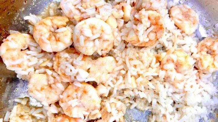 Creamy Garlic Butter Shrimp and Rice - Easy 20 minute dinner