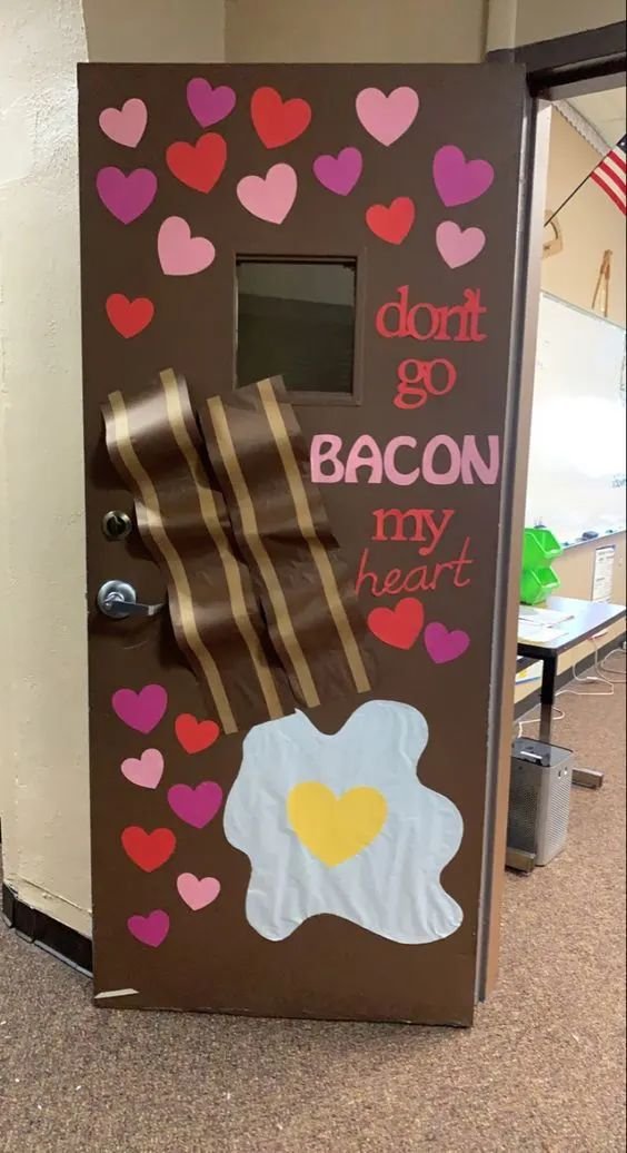 Valentine's Day Classroom Door Decorations - RecipeMagik