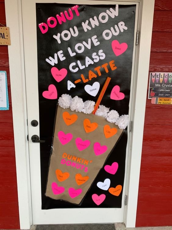 Valentine's Day Classroom Door Decorations - RecipeMagik