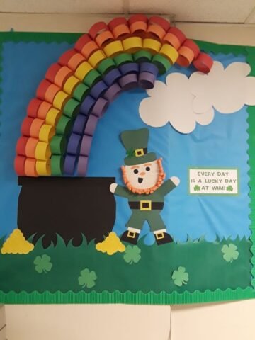DIY March door and Bulletin board decor for St. Patrick's Day