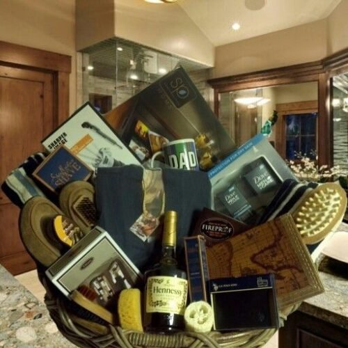 Perfect DIY Father's Day Gift Baskets which are personalised
