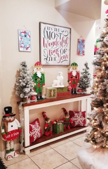 Easy DIY Christmas Decorations for Small Spaces
